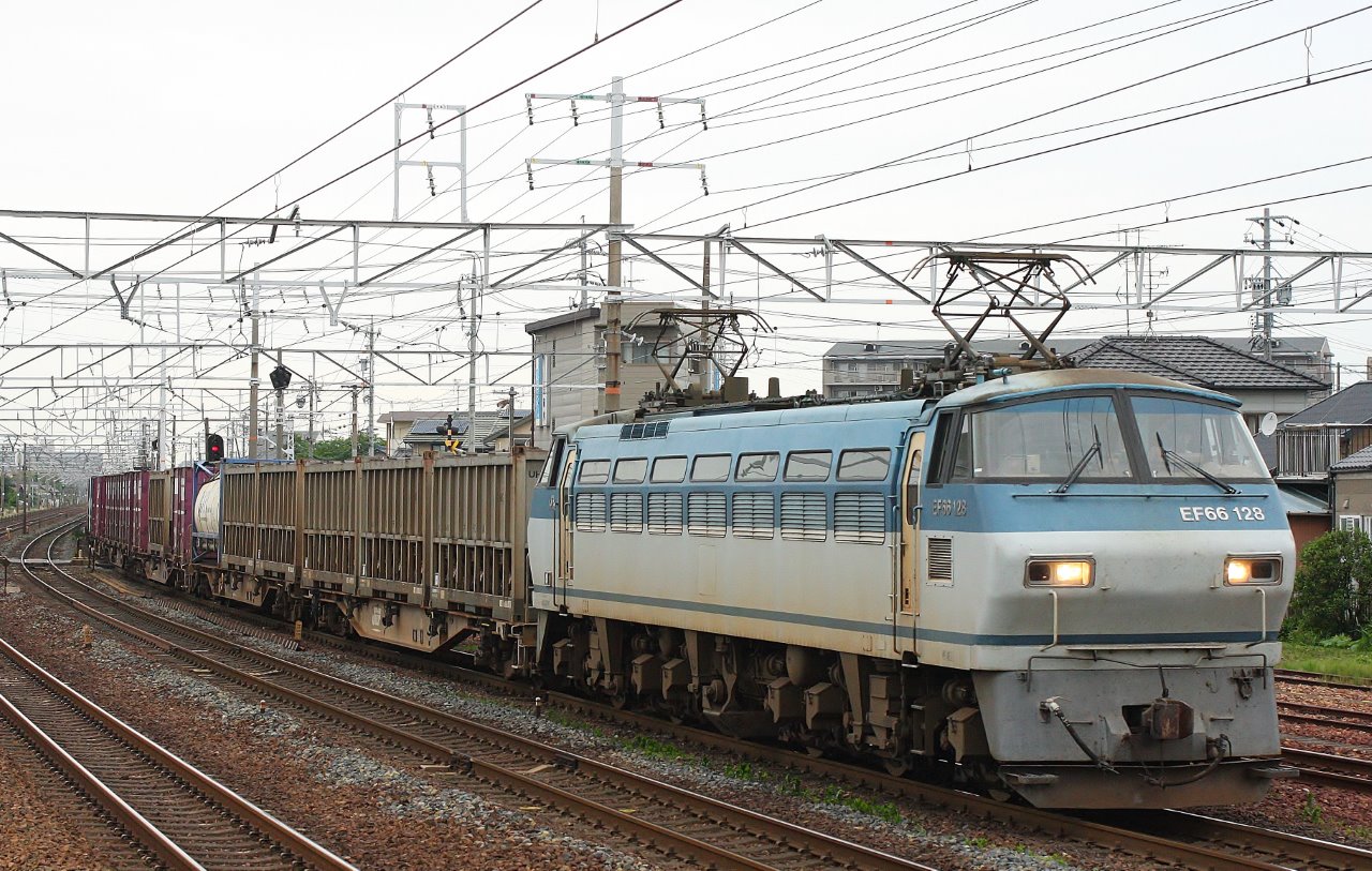 EF66-100番台全機アップ23～128号機～ : 適鉄