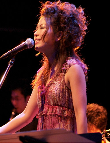 EMiKO VOiCE vocalist blog