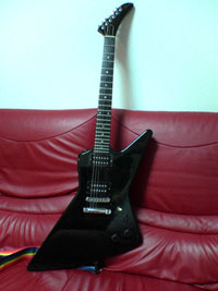 Gibson Explorer /'83 : SIT-別室