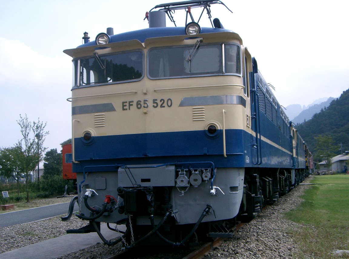 EF65-520 : 鉄ヲタのパパの部屋！！