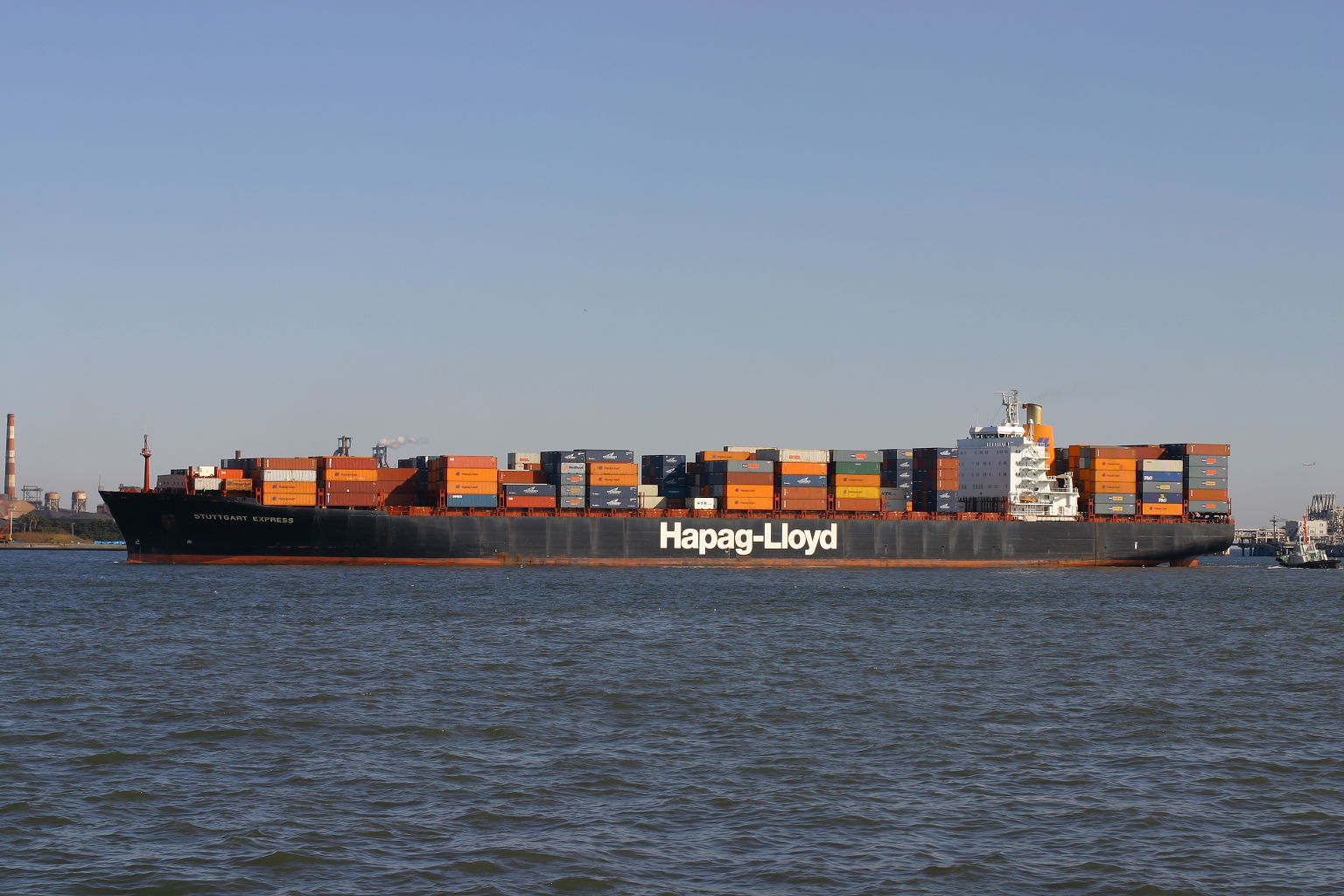 HAPAG LLOYD "STUTTGART EXPRESS" : SHIP PHOTO
