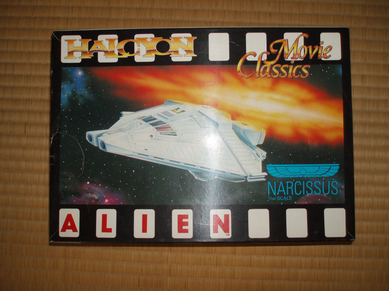 Halcyon ALIEN "Narcissus" : Chris_in_Japan, Modeling from Fukuoka