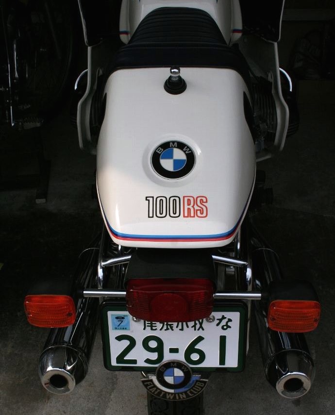 昔高嶺の花と見とれてた美女100RS赤鼻に声賭けて見た！ : 静じい，のバイクの仲間たち