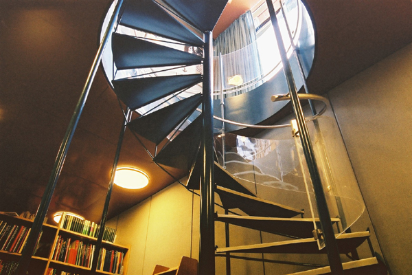 ルードブレ市立図書館 Rodovre City Library (1969) Arne Jacobsen / Rodovre Denmark ...