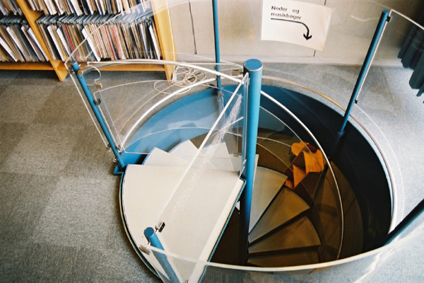 ルードブレ市立図書館 Rodovre City Library (1969) Arne Jacobsen / Rodovre Denmark ...