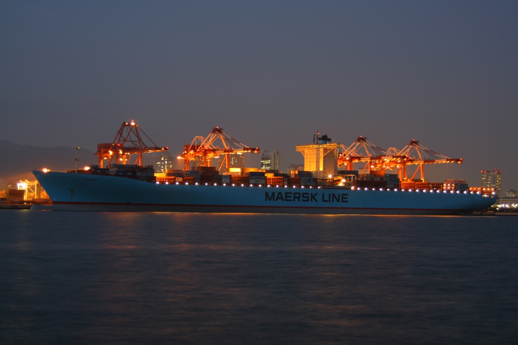 EMMA MAERSK-2 : 造船・船舶の画像