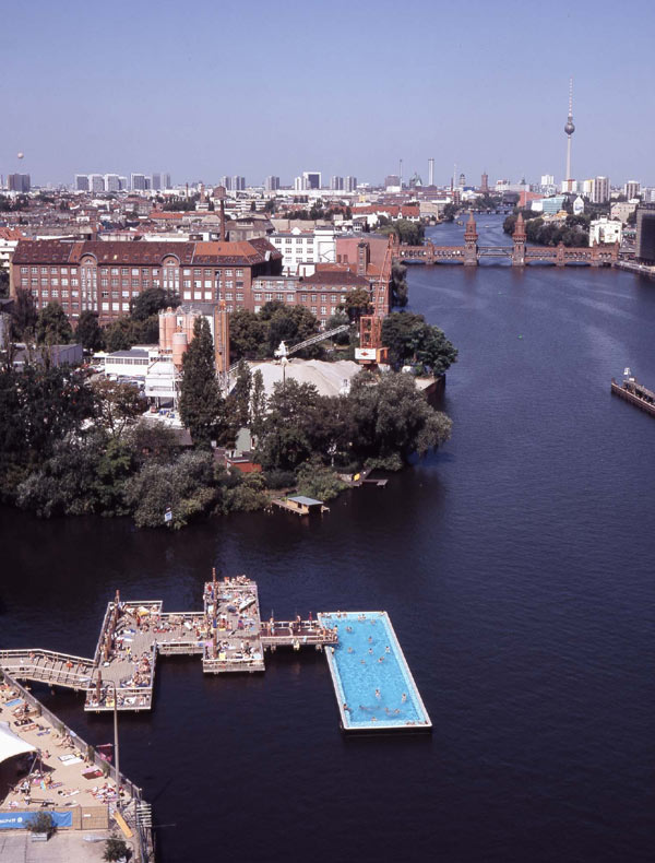 badeschiff berlin, floating, pool, water, continuity : THE FORMLESS