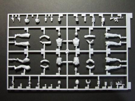 Dragon 6111C&6131B 地図見の身振りのカタチ出し その1 : 模型慕情
