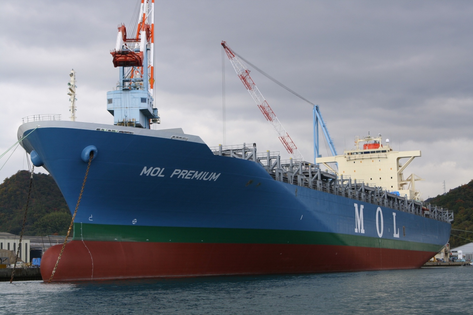 "MOL PREMIUM" : 造船・船舶の画像