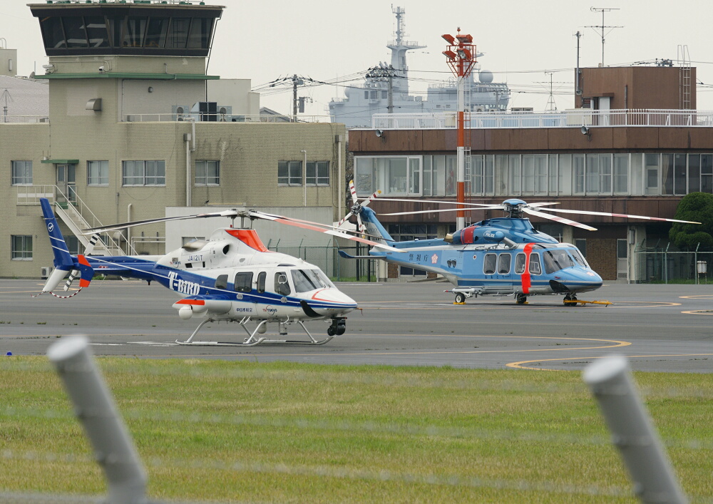 4ヵ月半ぶりの東ヘリ（その4）～JA01KF／Kawasaki BK117C-2～ : ギャラリー☆花鳥風翼II