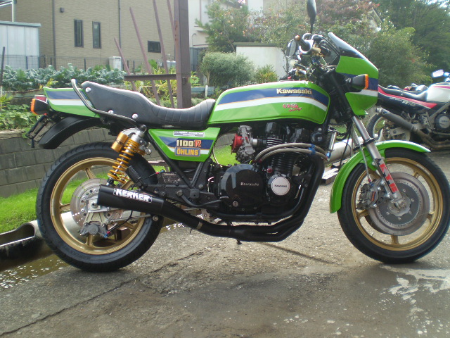 Z1100R カスタム : 絶版車ディーラー UEMATSU | サービスブログ