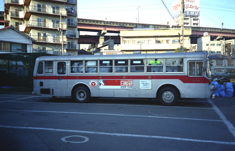 O74 : 東急バスギャラリー 別館