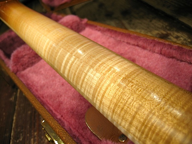 Yamaoka Guitars StringsArt CF-1 : Tone Blue News!