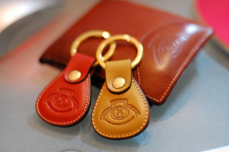 GHURKA KEY RING : はじまりは青い折り畳み自転車