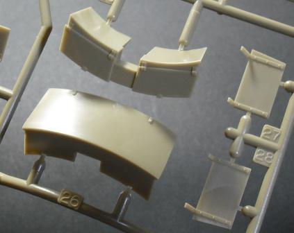 Tamiya 35227-G [タイガーⅠ極初期生産型の戦車長] : 模型慕情