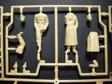 Tamiya 35200-D [ウェスぺの自走砲兵] : 模型慕情