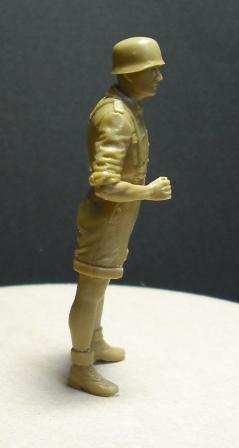 Tamiya 35304-Z [キューベルワーゲン・アフリカ仕様のラムケ旅団の兵士たち] : 模型慕情