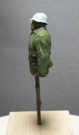 Zvezda 3597 [ソヴィエト軍狙撃兵と案山子] : 模型慕情