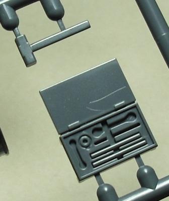 Tamiya 35180 [ドイツ戦車兵エンジン整備セット] : 模型慕情