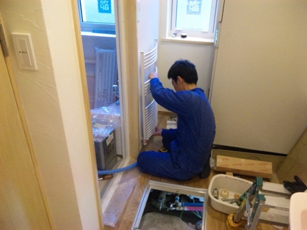 設備仕上げ : 藤井工務店 サギョウニッシ