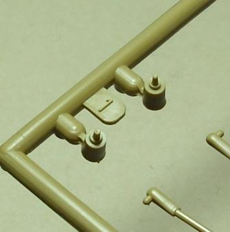 Tamiya 35017=35283-B [88mm砲の傍らのツェンダップオートバイとバイク兵] : 模型慕情