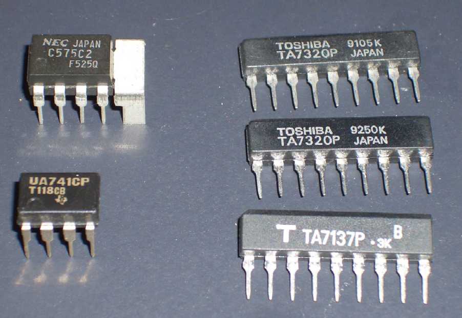 2VXO 50Mcトランシーバー－其の2 : 真空管にゲルマトランジスタ、8mm映画にコダクローム-アナクロおやじのアナログブログ