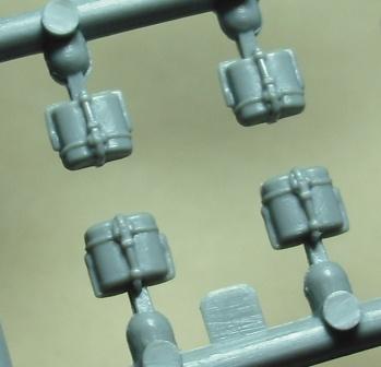 Dragon 6156 [1944年ロレーヌ、戦車に跨乗するドイツ兵たち] : 模型慕情