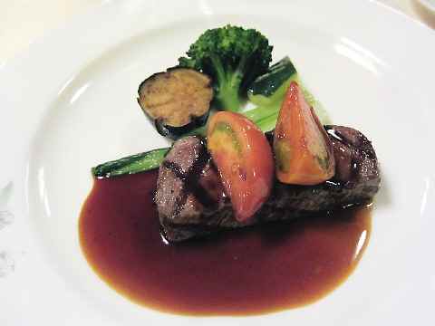 【万平ホテルのメインダイニングでディナー】 : お散歩アルバム・・梅雨空の紫陽花