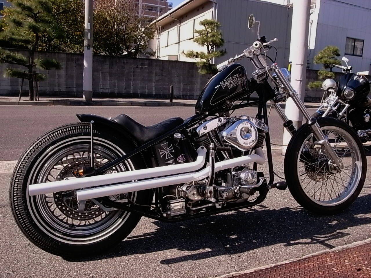 White : SHIUN CRAFT WORKS のブログ