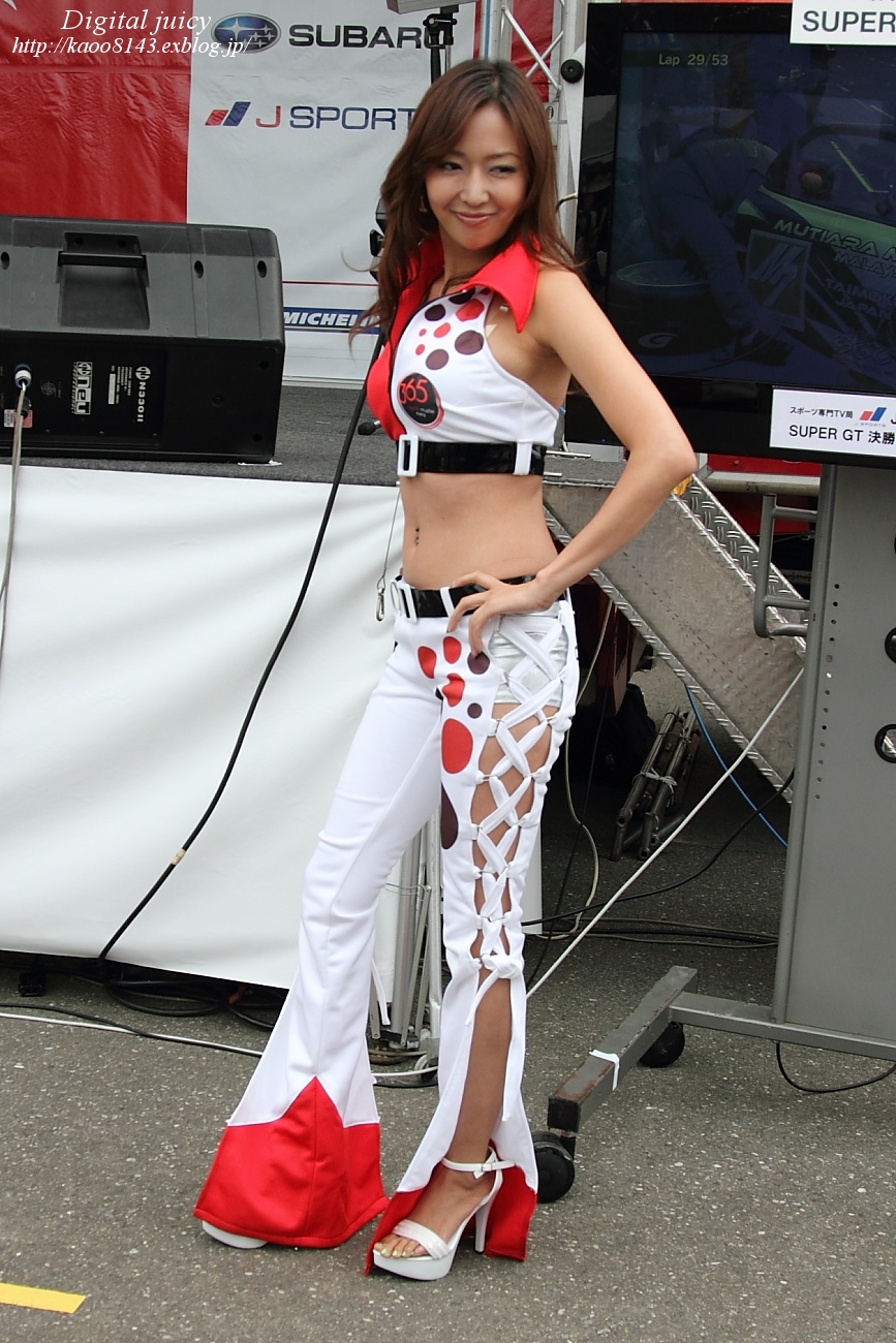 澄谷薫 さん（365 Thunder Asia Racing レースクイーン） : Digital juicy