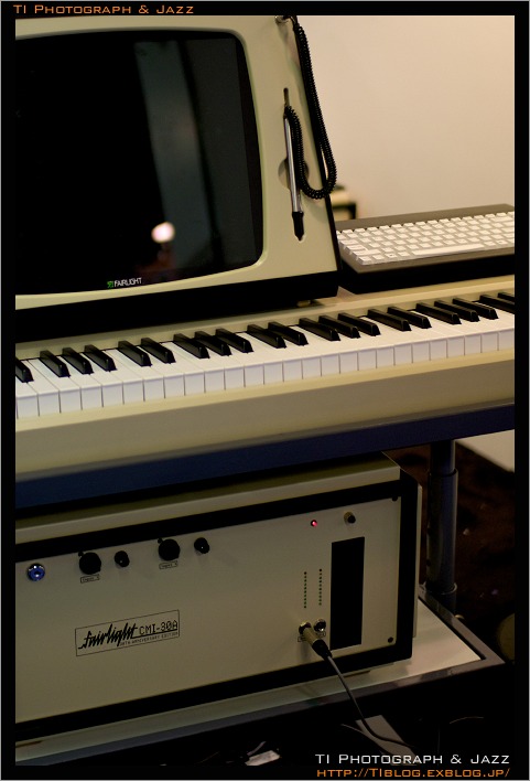 フェアライトCMI 復刻版 (Fairlight CMI-30A) : TI Photograph & Jazz