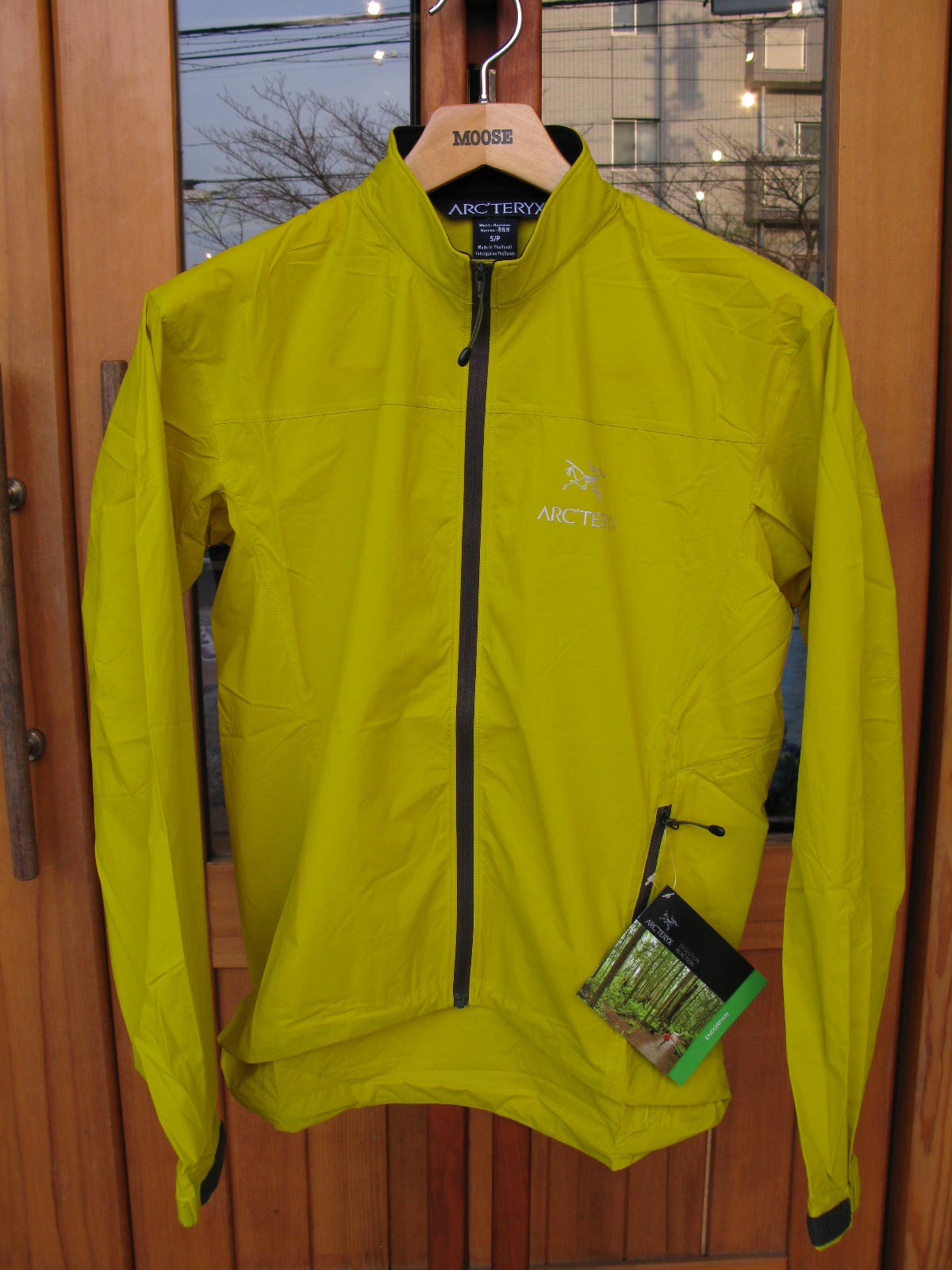 ARC'TERYX CELERIS JACKET : OUTDOOR SHOP MOOSE ブログ ARC'TERYX CELERIS JACKET : OUTDOOR SHOP MOOSE ブログ