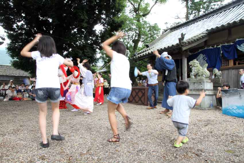 生夷(いくい)神社の「ゑびす祭り」♪ : すえドンのフォト日記