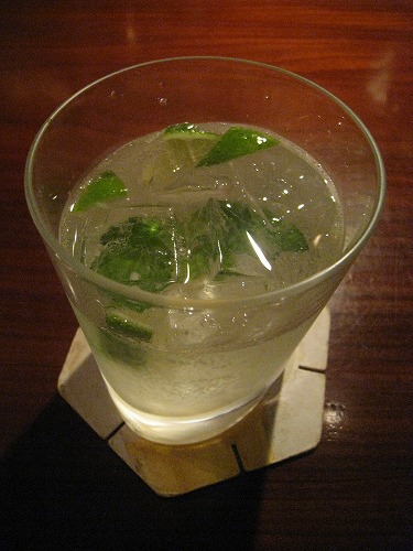 AMOH'sBAR ＠ 南青山 : のんびりいこうやぁ