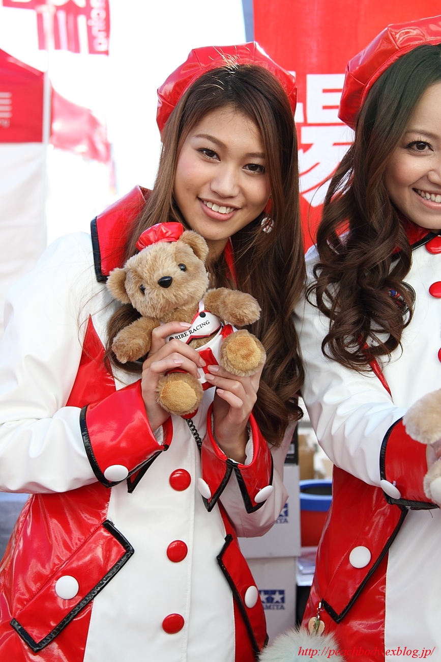 RIRE RACING GIRLS 橋本梨華さん : Peach Body