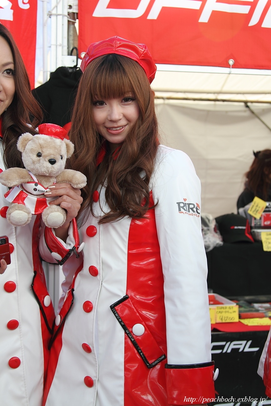 RIRE RACING GIRLS 佐崎愛里さん : Peach Body