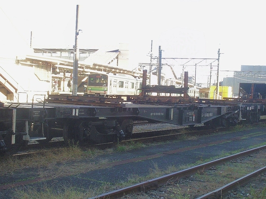 2011年11月某日八王子にてチキチキ : 急行越前の鉄の話