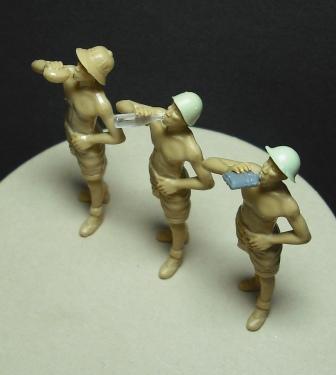 Tamiya 35305-X&Y [シュタイヤーのドイツ・アフリカ軍団兵士] : 模型慕情