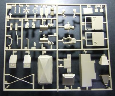 Tamiya 35044=35045-A [クォードガントラクターのイギリス軍運転手] : 模型慕情