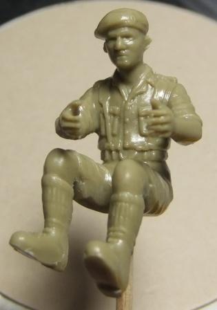 Tamiya 35044=35045-A [クォードガントラクターのイギリス軍運転手] : 模型慕情