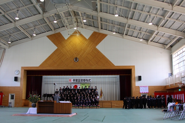 長女の卒業式でした。 : 鉄ヲタのパパの部屋！！