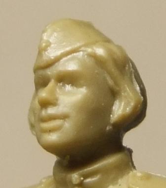 Tamiya 89767=ICM 48084 [1/48 ソヴィエト空軍パイロットと地上勤務員、或いは文学少女の不在] : 模型慕情