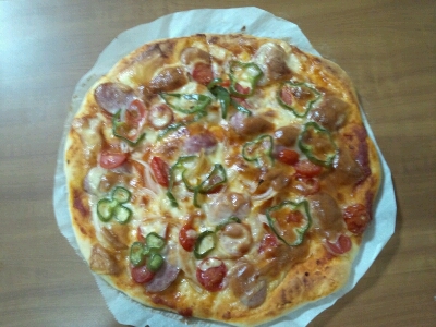 自家製ピザ : 都営住宅に引っ越ししました。(*' '*)