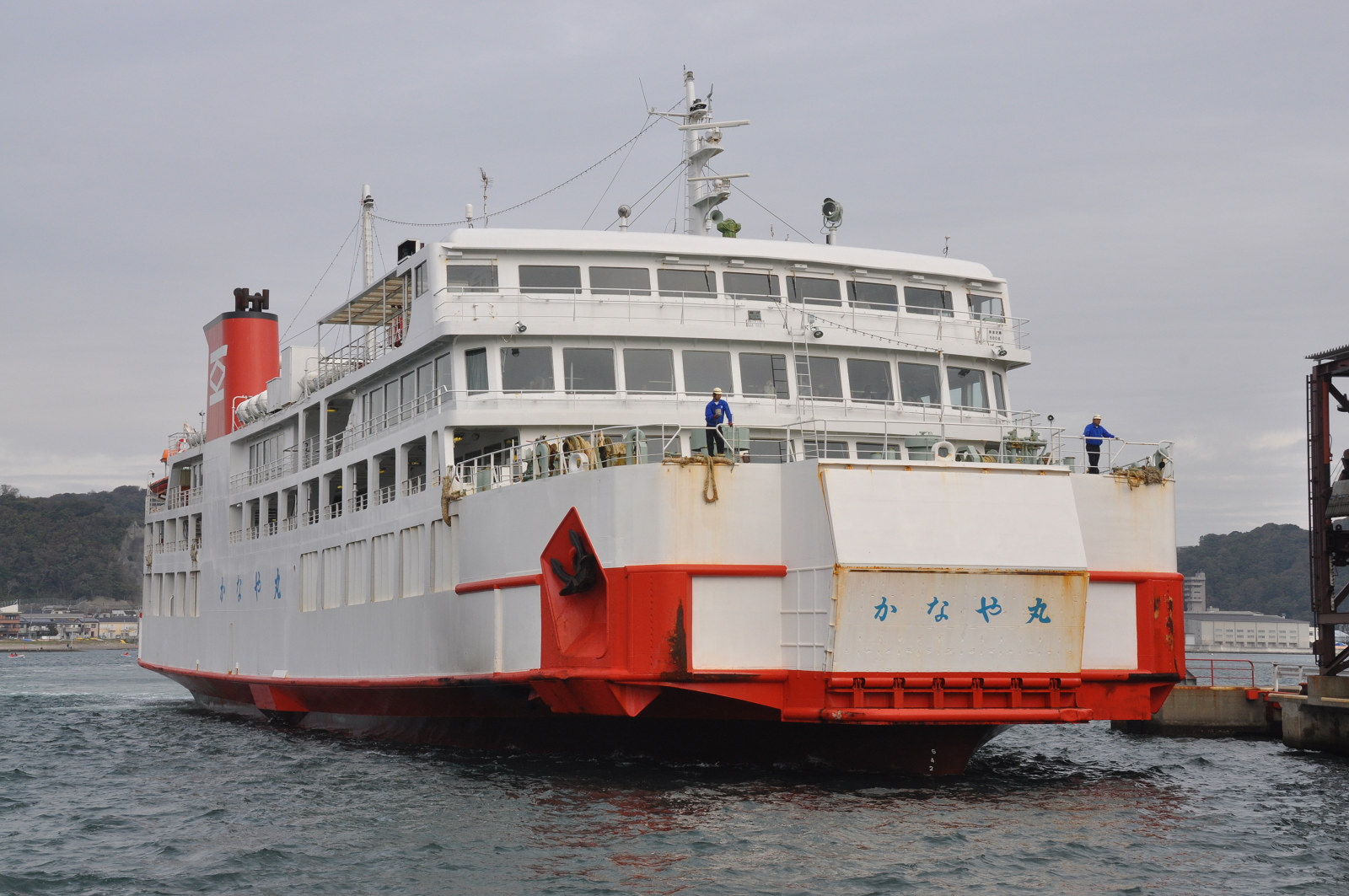 東京湾フェリー かなや丸 : 航跡