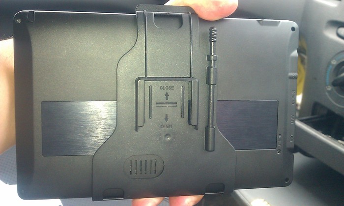 AGP カーナビ HD-705X その2 : 福岡の風見鶏