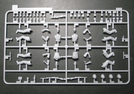 Dragon 6379 [1942年ガダルカナル、アメリカ海兵隊兵士] : 模型慕情