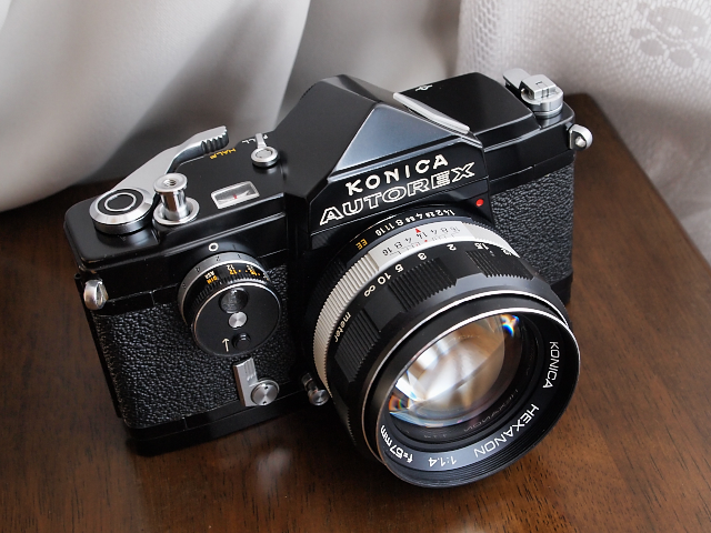 KONICA AUTOREX:オートマチックな仲間たち -その7 : パトローネ通信 KONICA AUTOREX:オートマチックな仲間たち -その7 : パトローネ通信