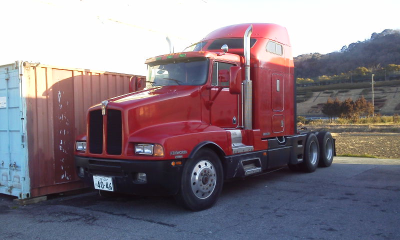 Smokey and the Bandit : INGEBORG と PINKHOUSE