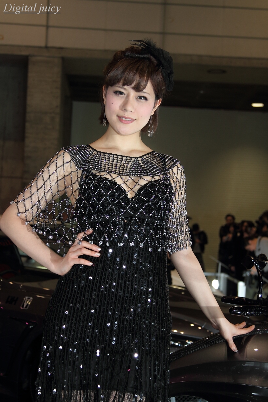 秋乃けい さん（VeilSide CO,.LTD ブース） : Digital juicy