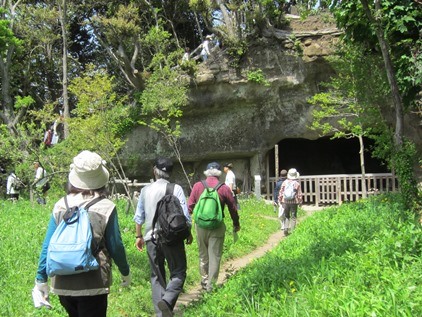 有志会 二十四地蔵尊めぐり(2013.04.18 part2) : フランス語と、鎌倉と、私と。。。